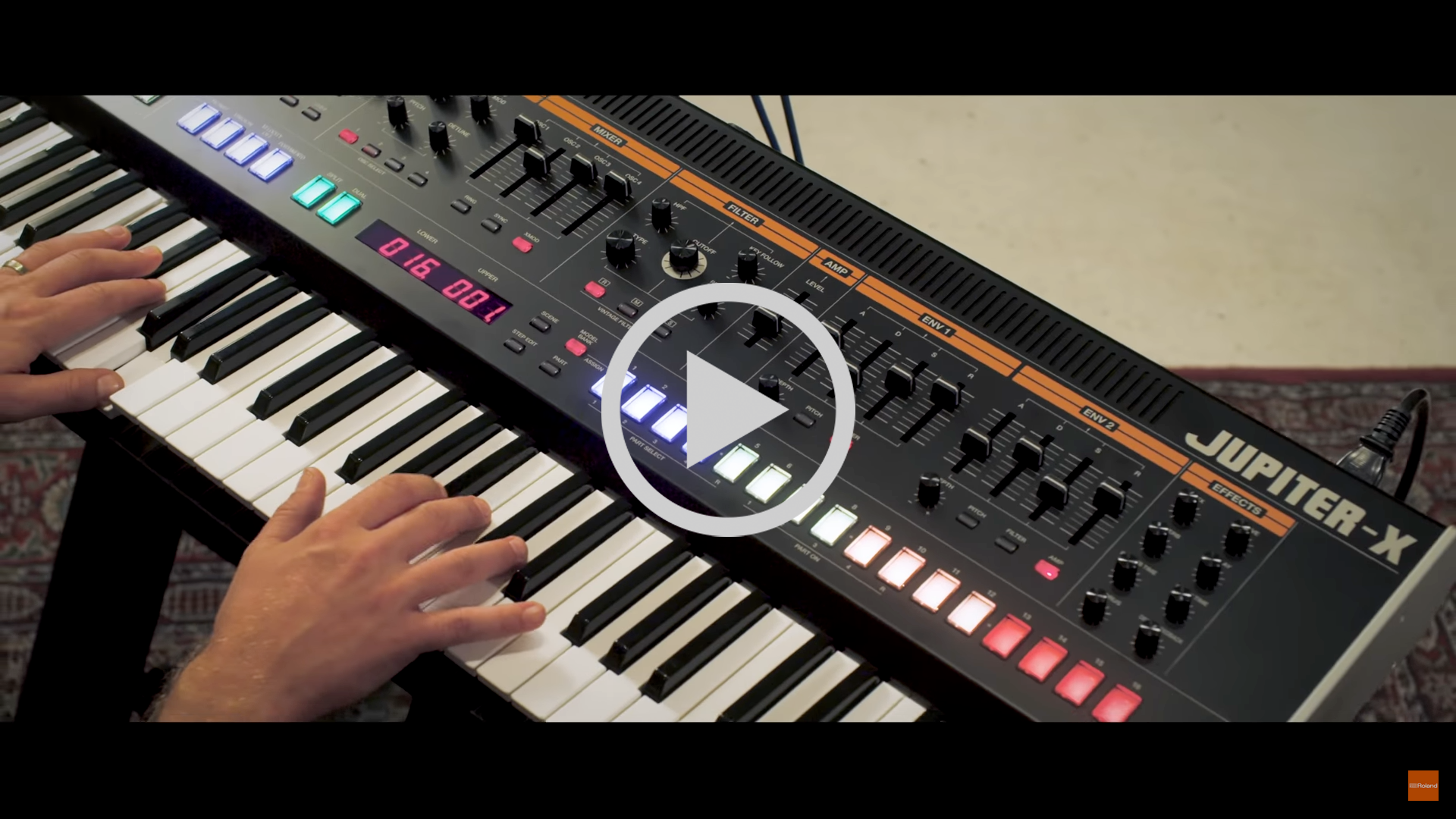 Roland Jupiter X Synth LN101326 - Jupiter-X | SCAN UK