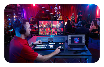 BlackMagic Design ATEM Television Studio 4K8 LN135916 - SWATEMTVSTC ...