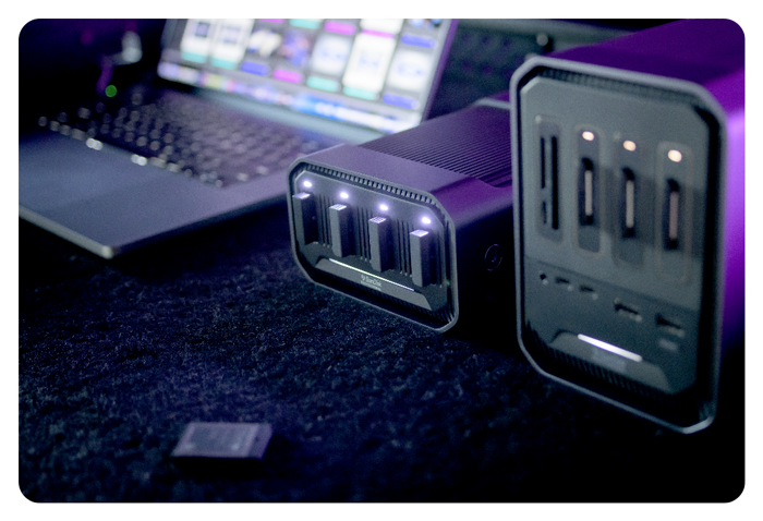 SanDisk Professional PRO-BLADE Station LN134681 - SDPM34F-0000-GBABD ...