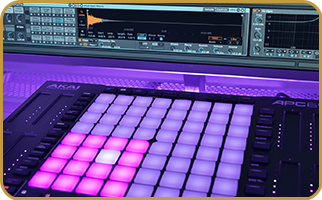 AKAI APC64 Grid Controller LN144969 | SCAN UK
