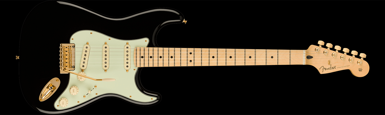 Fender Limited Edition Player Stratocaster®, Maple Fingerboard, Black ...