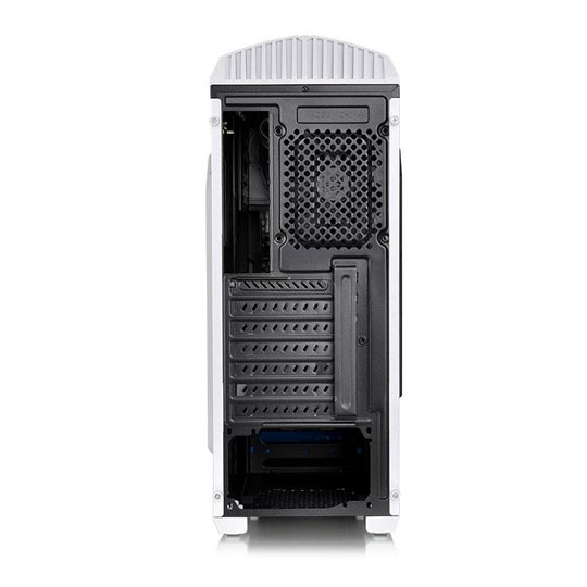 Versa N21 Snow Edition Gaming Case with USB 3.0 from Thermaltake ...
